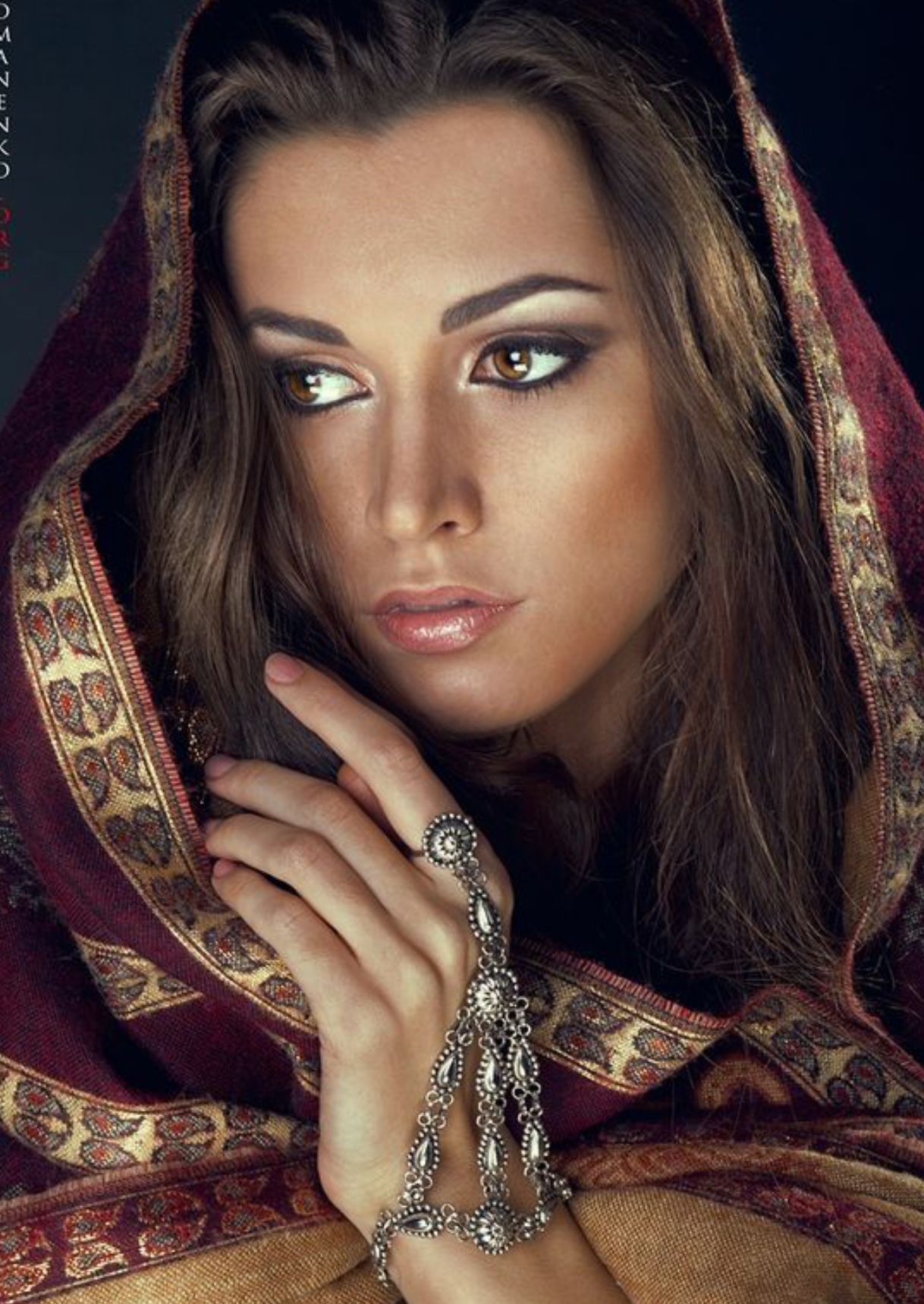 MIRONNA's Face Cut-Out Frames - 2016 November - Pretty woman Mironna ...